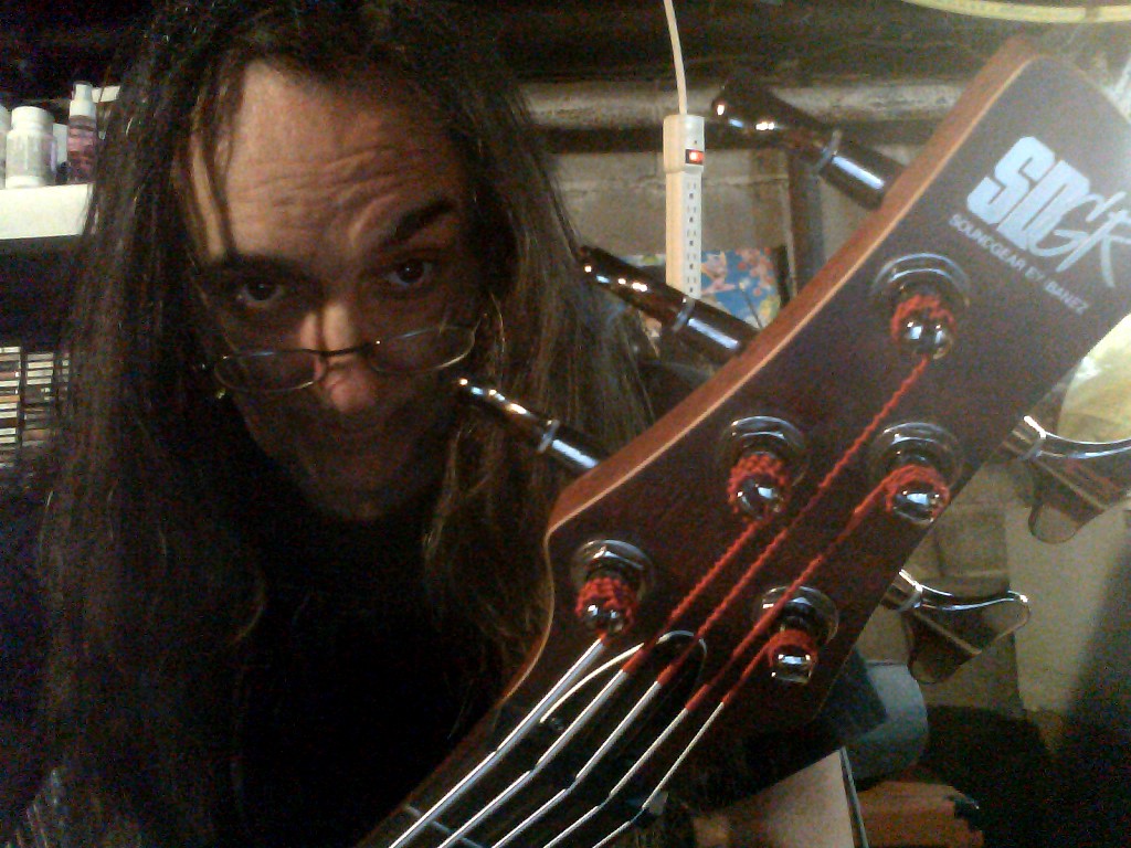ALL ABOUT THE BASS – OFFICIAL WEBSITE FOR 7-STRING GUITARIST STEVE BELLO